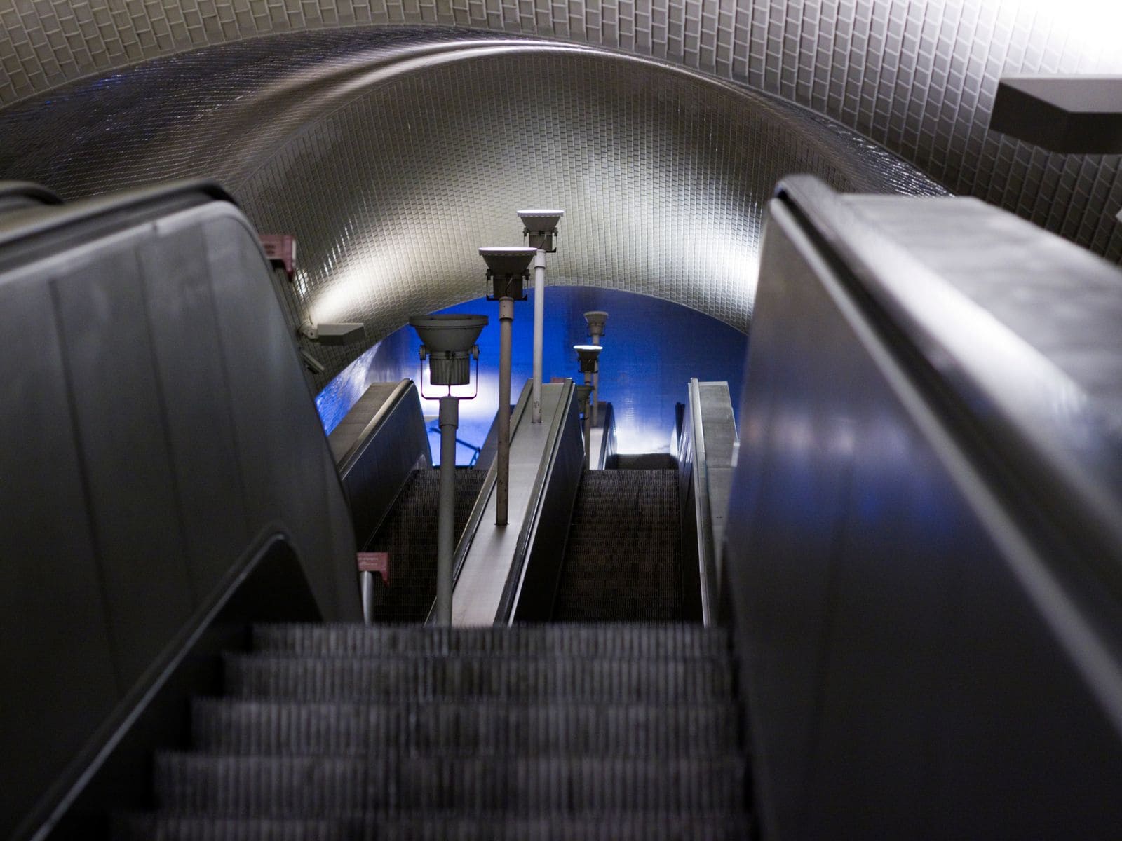 Metropolitana di Lisbona: Guida, prezzi e abbonamenti 2025