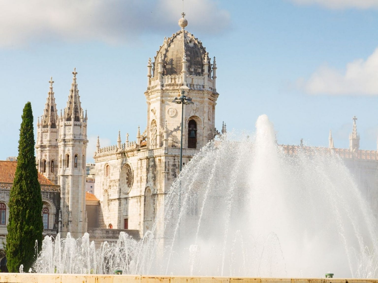 Quanto Costa un Viaggio a Lisbona: Costi medi, Budget e Come ...